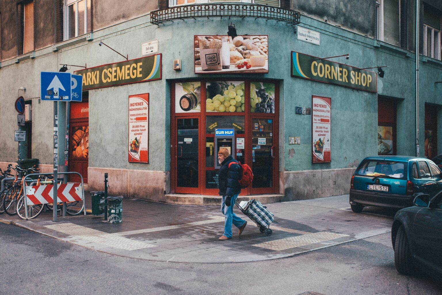 pompの意味・使い方・例文・発音 | 英語マスター